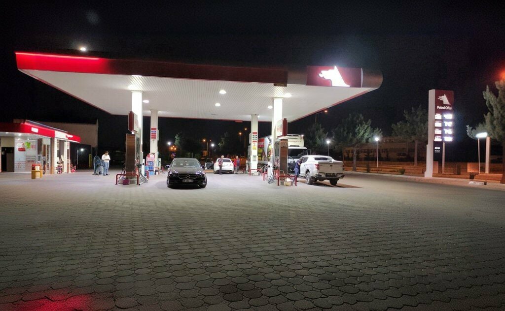 Benzin istasyonu Petrol Ofisi, Alaca, foto