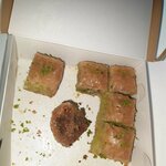 Alimoğlu Baklava (Manisa, Yunusemre, Şehit Hasan Kuzu Cad., 55/A), pasta, şekerleme ve tatlı  Manisa'dan