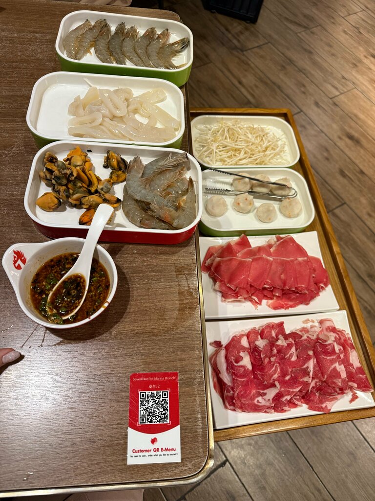 Restoran Seven Hotpot, Dubai, foto