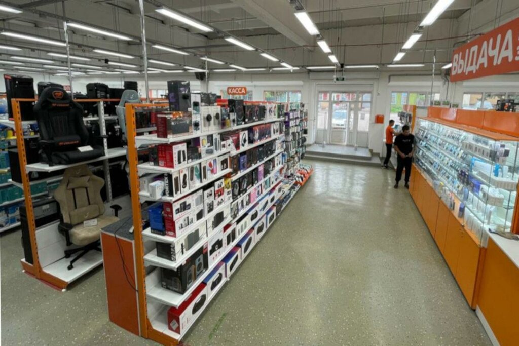 Elektronik eşya mağazaları DNS, İrkutskaya oblastı, foto