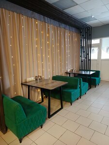 Свои люди (ulitsa Truda No:9А, posyolok Kuyeda), kafe  Permski krayından