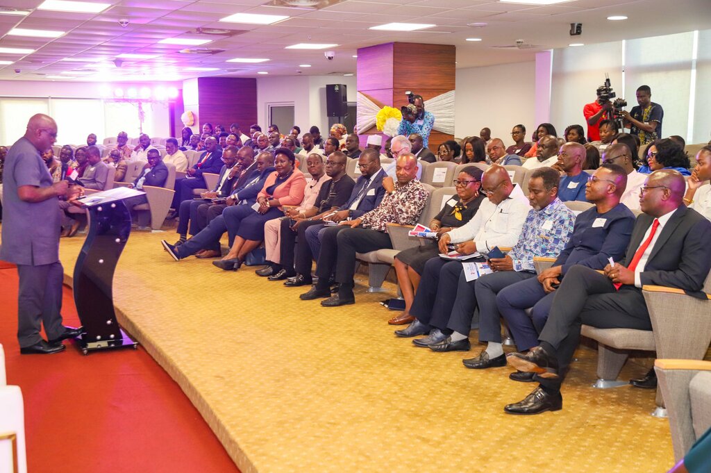 i̇ş merkezi Purc Koforidua, Dubai, foto