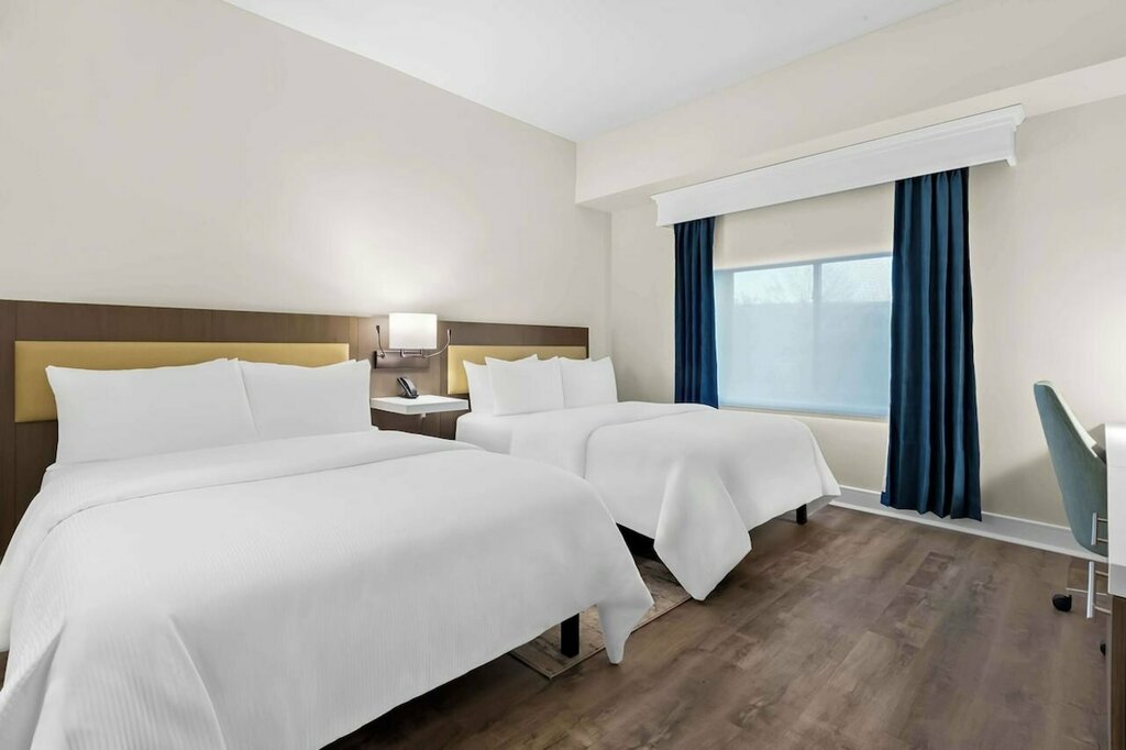 Otel Latitude Suites Tinton Falls Eatontown/BW Premier Collection, New Jersey Eyaleti, foto