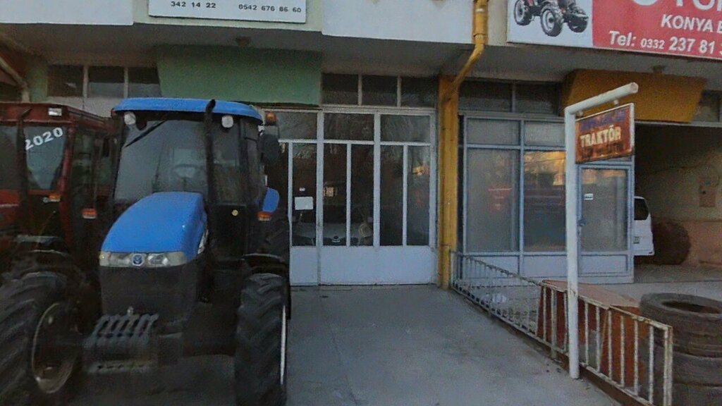 Tarım makineleri, ekipmanlar Kaplanlar, Konya, foto