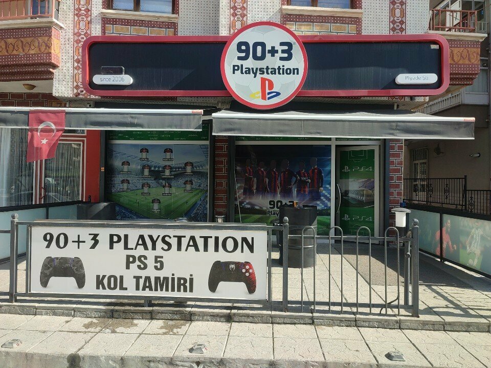 Oyun salonları 90+3 Playsation, Ankara, foto