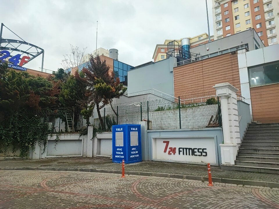 Fitness kulüpleri 7 24 Fitness Club, İstanbul, foto