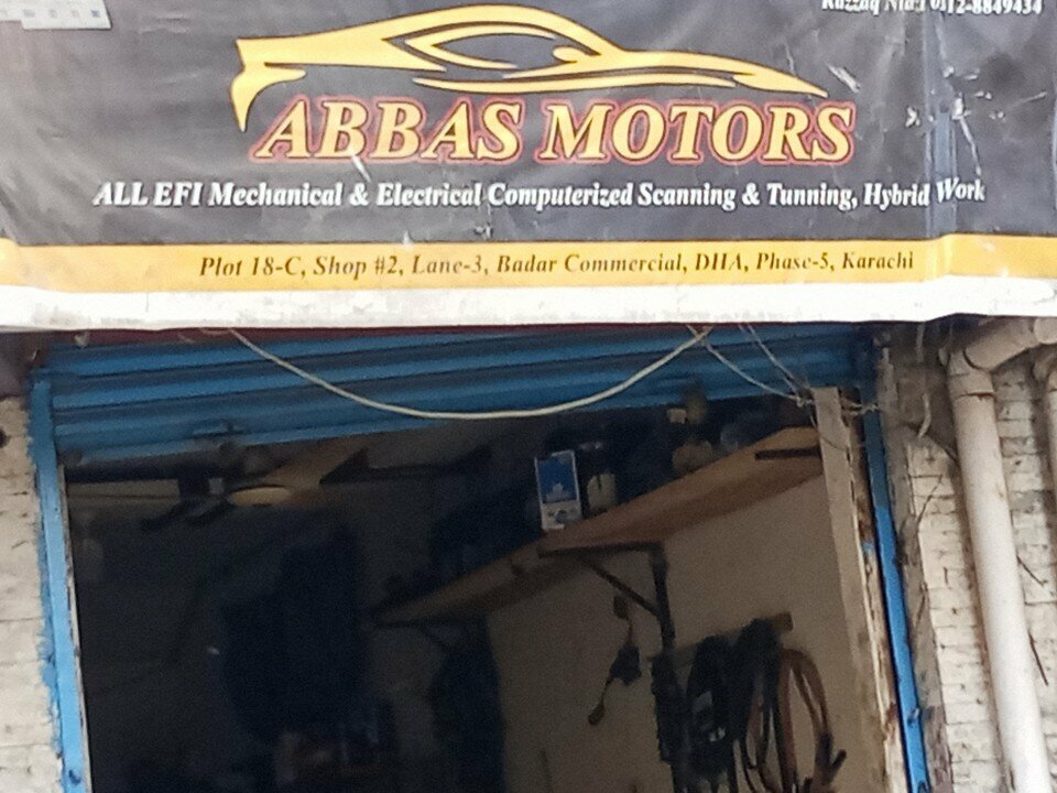 Otomobil servisi Abbas, Karaçi, foto