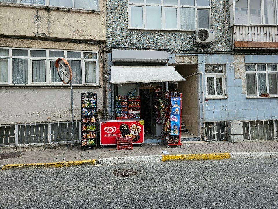 Market Eyüp Yusuf Furkan Gıda, İstanbul, foto