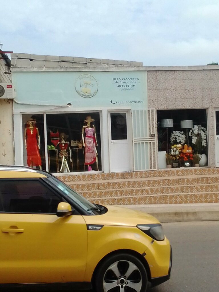 Dış giyim mağazası Boutique, Loanda, foto