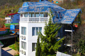 Lyubimaya (Набережная улица No:24А, стр. 9), otel  Aluşta'dan