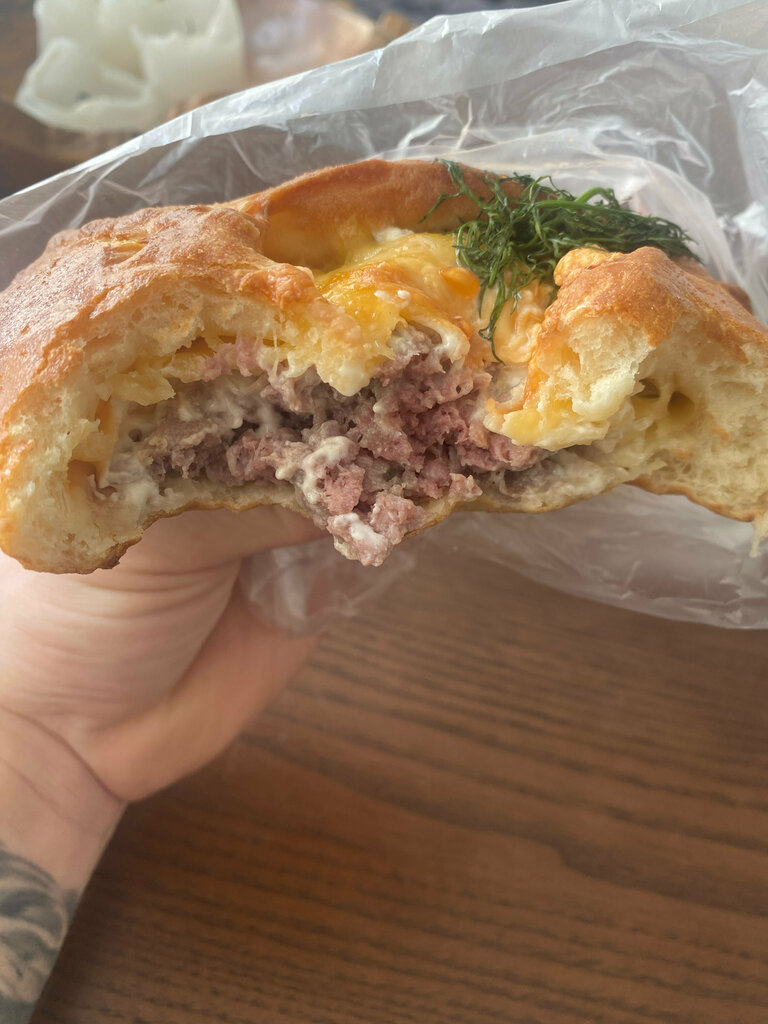 Ekmek fırını Горячий лаваш из тандыра, Saint‑Petersburg ve Leningradskaya oblastı, foto