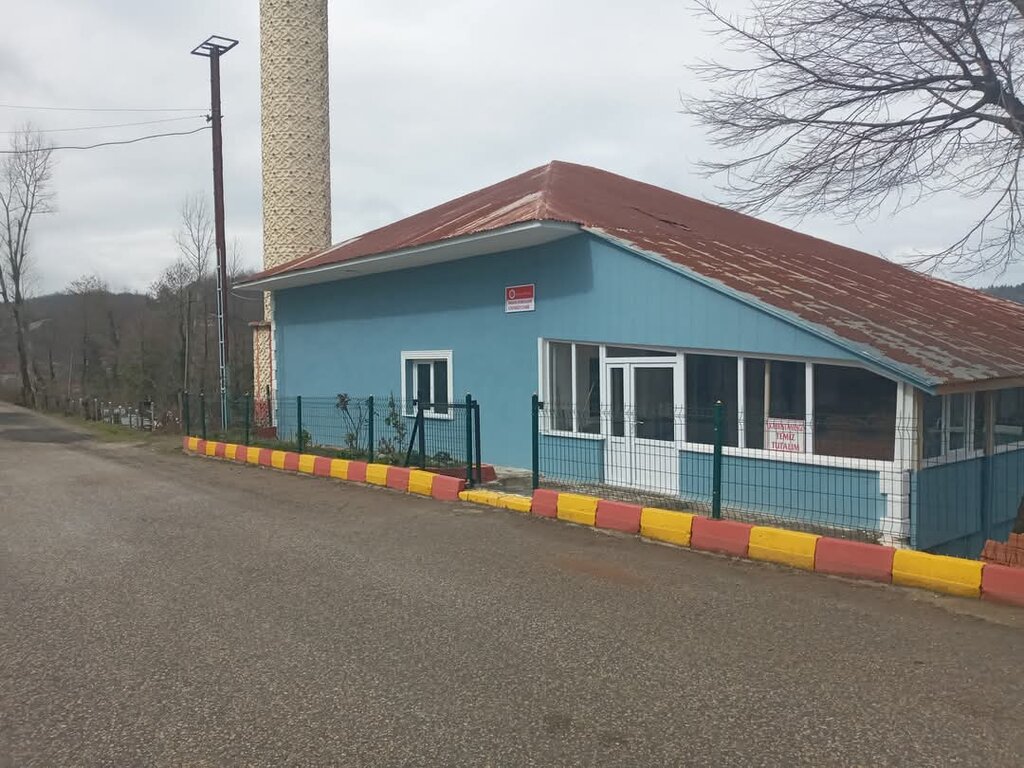 Cami Babalı Mahallesi Uzundüz Cami, Perşembe, foto