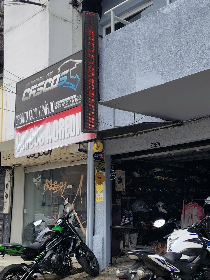 Motosiklet yedek parçaları Mundial de Cascos la 80, Medellin, foto