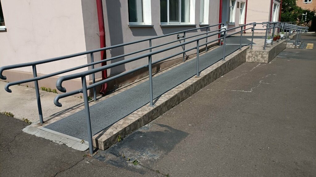 Sosyal yardım kuruluşları Tsentr sotsialnogo obsluzhivaniya grazhdan pozhilogo vozrasta i invalidov Leninskogo rayona, Krasnoyarsk, foto
