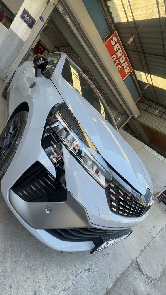 Yönetim ofisi Serdar Elmacı, İzmir, foto