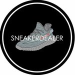 Sneakerdealer (Sadovaya Street No:32/1), spor giyim ve ayakkabı  Saint‑Petersburg'dan