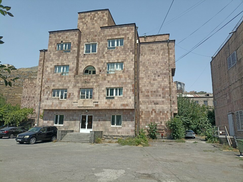 Yönetim ofisi Научно-исследовательский институт энергетики, Erivan, foto
