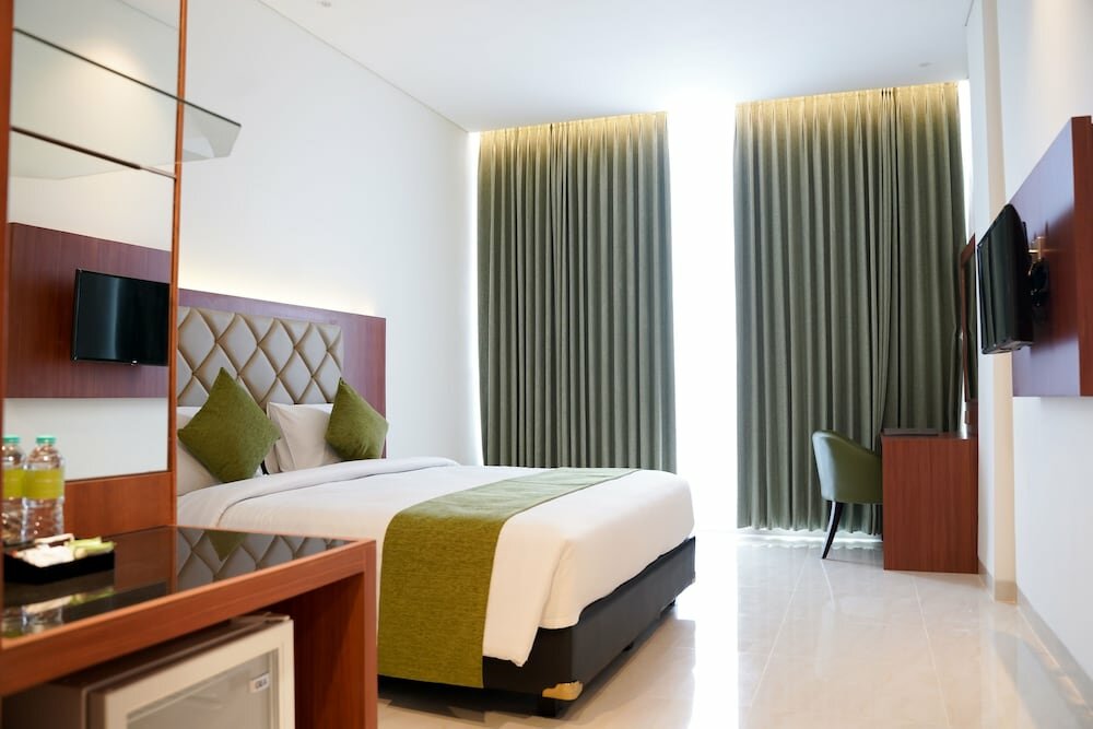 Otel Luxury Inn Arion Hotel Rawamangun, Cakarta, foto