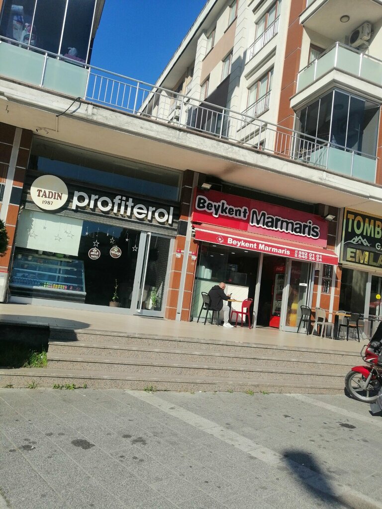 Kahve dükkanları Tadın Profiterol, İstanbul, foto