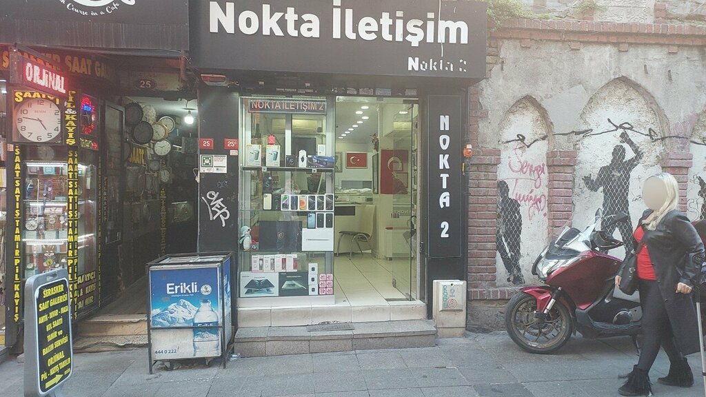 Cep telefonu ve aksesuarları satış mağazaları Nokta İletişim, İstanbul, foto