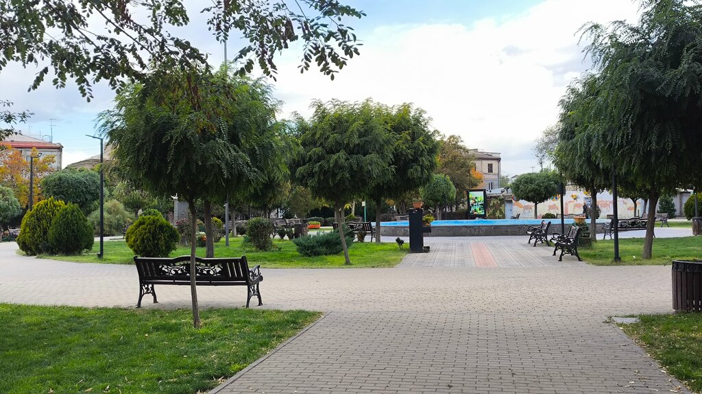 Kültür ve eğlence parkları Square name after Movses Gorgisyan, Erivan, foto