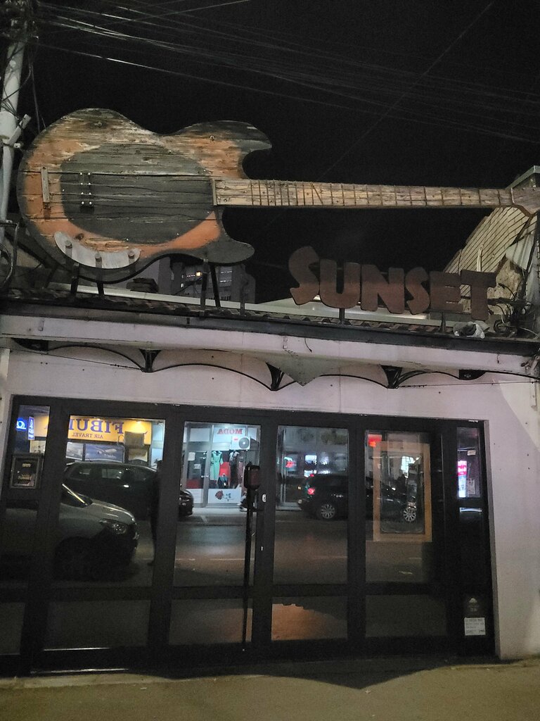 Gece kulüpleri Sunset Club Nis, Nish, foto