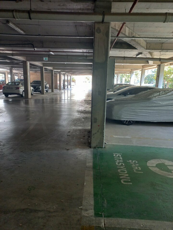 Elektrikli oto şarj istasyonları Şarjon Şarj İstasyonu, İzmir, foto