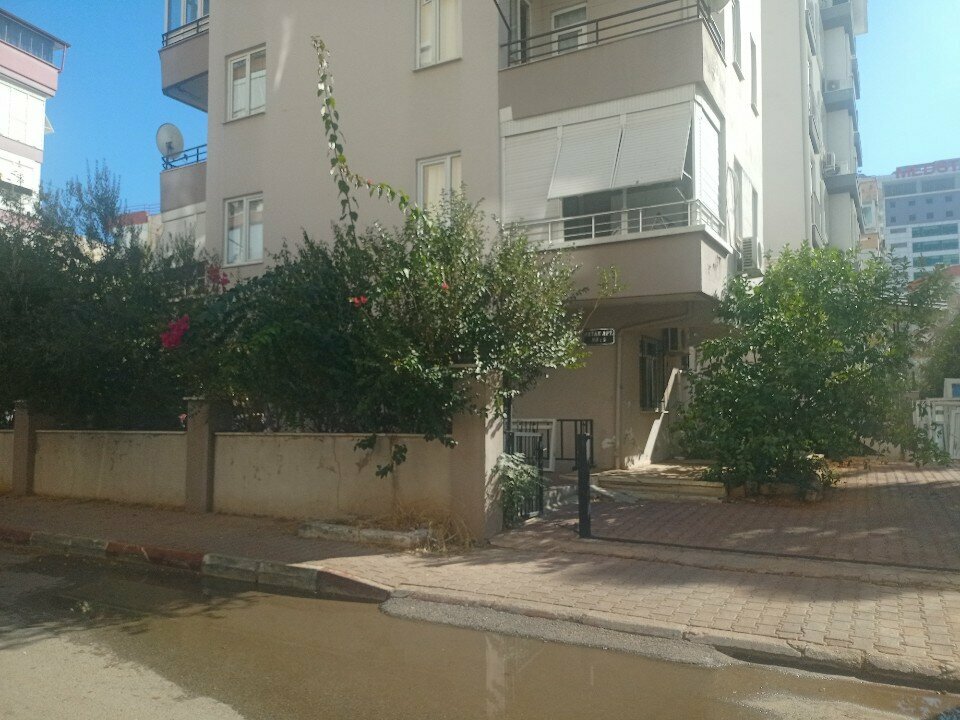 Otopark ve tamirhaneler Evden Eve Nakliyat, Antalya, foto