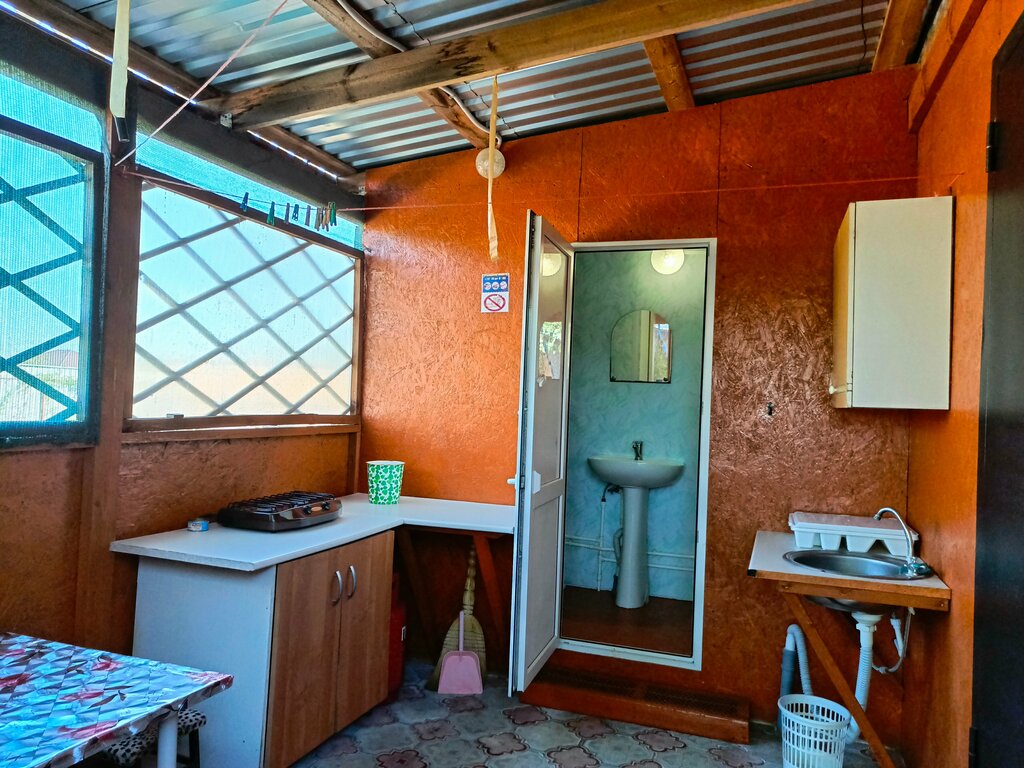 Konuk evi Azaliya, Krasnodarski krayı, foto