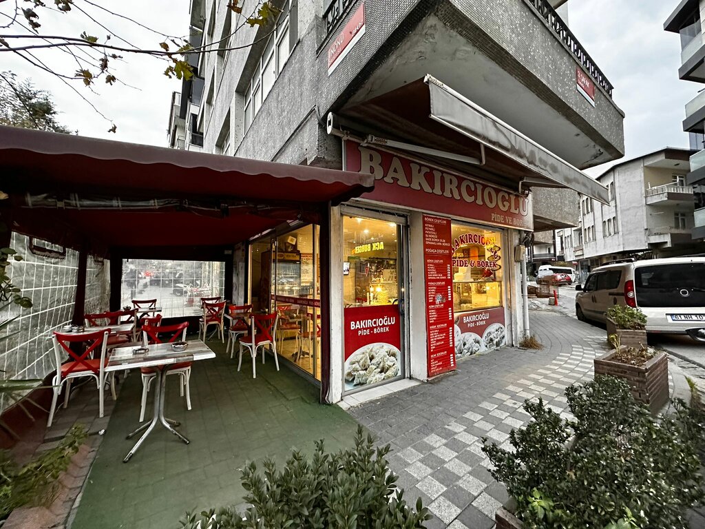 Kafe Bakırcıoğlu Pide ve Börek, İstanbul, foto