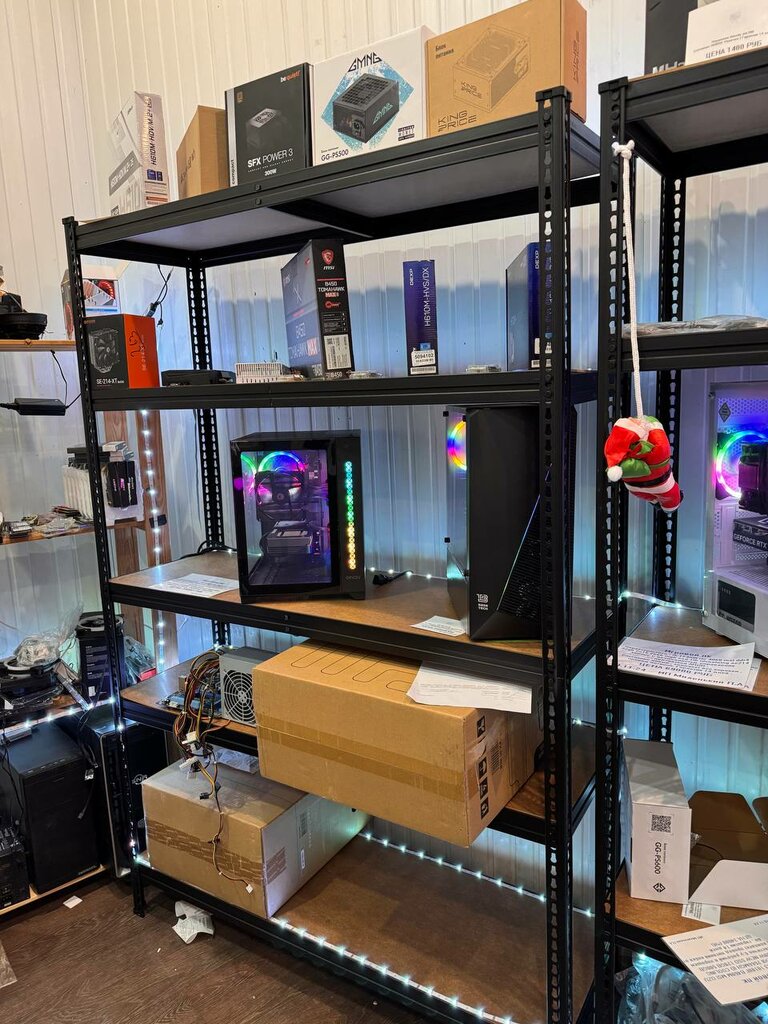 Bilgisayar mağazaları Ug store, Krasnodar, foto