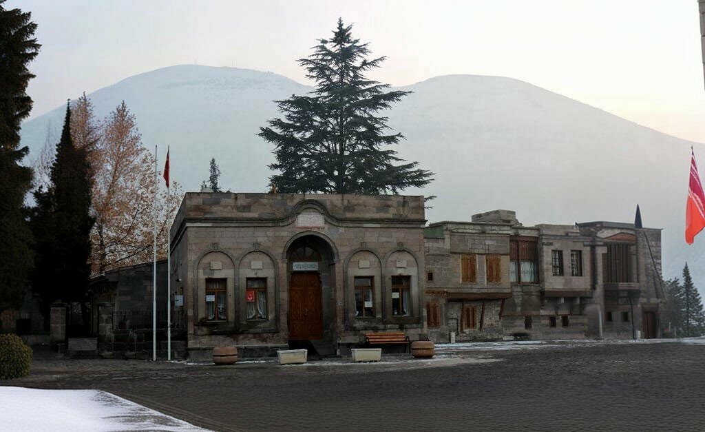 Kütüphaneler Fatma Kemal Timuçin Halk Kütüphanesi, Talas, foto