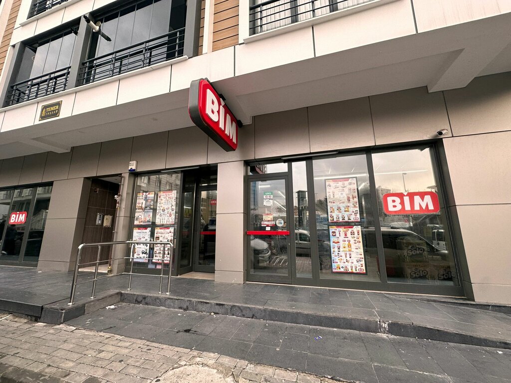 Süpermarket Bim, İstanbul, foto