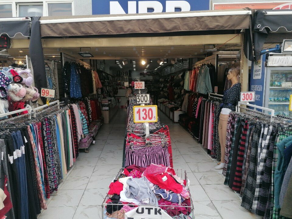 Giyim mağazası Nbb Giyim mağazası, İzmir, foto