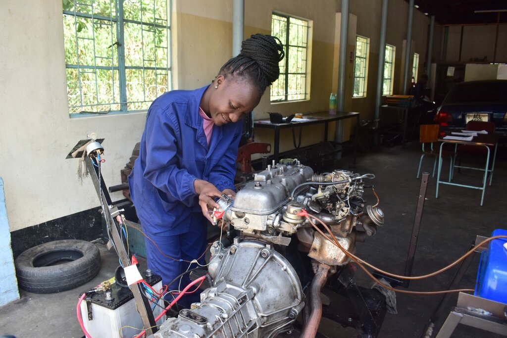 Üniversiteler Mechanics for Africa, Ndola, foto