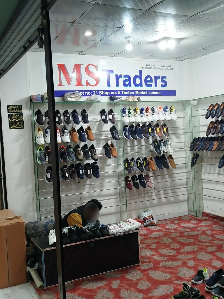 Ayakkabı mağazaları Ms traders shoez shope, Lahor, foto
