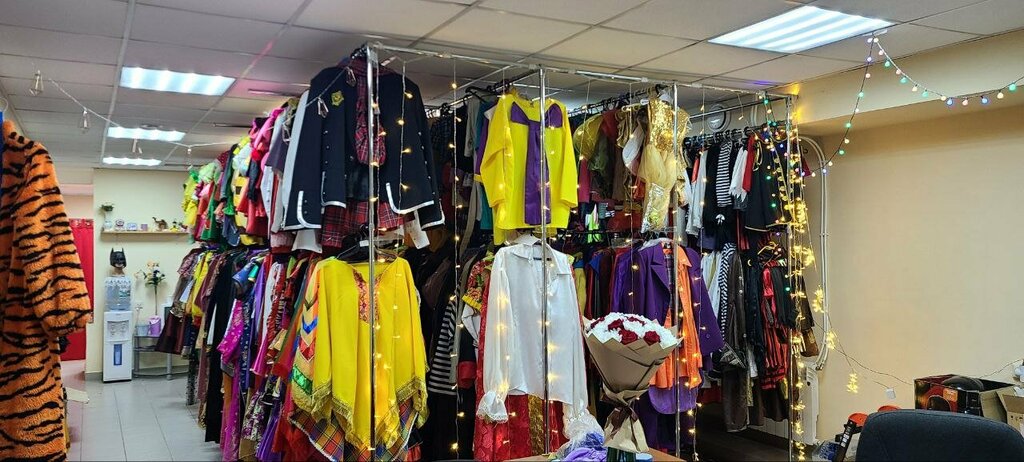 Kostüm mağazaları Pervoye volshebnoye, Tiumen, foto