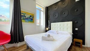Hotel Le Florian Cannes (Rue Commandant André No:8, Cannes), otel  Cannes'dan
