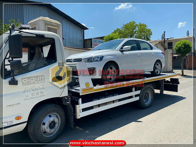 Otomobil servisi Vinç Hastanesi, İstanbul, foto