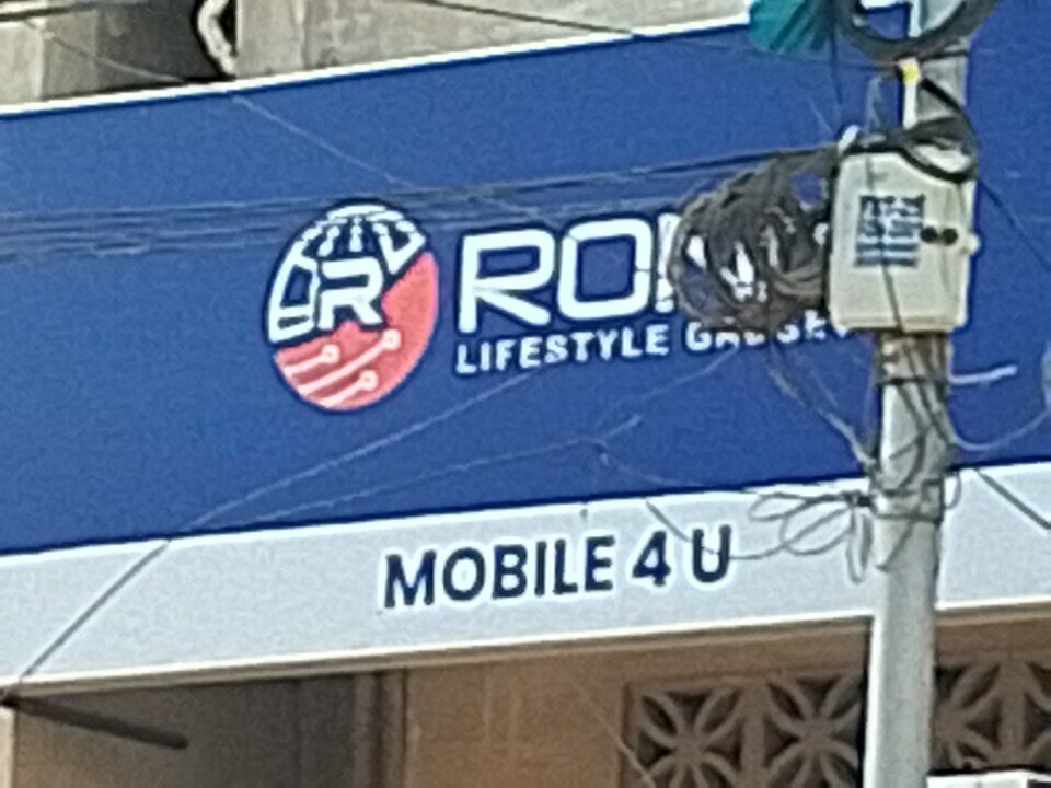 Giyim mağazası Mobile4U, Karaçi, foto