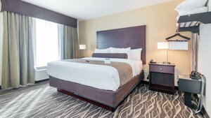 Cobblestone Hotel and Suites Janesville (Wisconsin, Rock County, Janesville), otel  Janesville'den