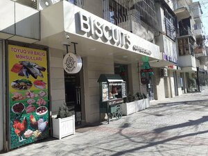 Biscuits (Еlеsgеr Еlеkbеrov Street No:90H, Baku), ekmek fırını  Bakü'den