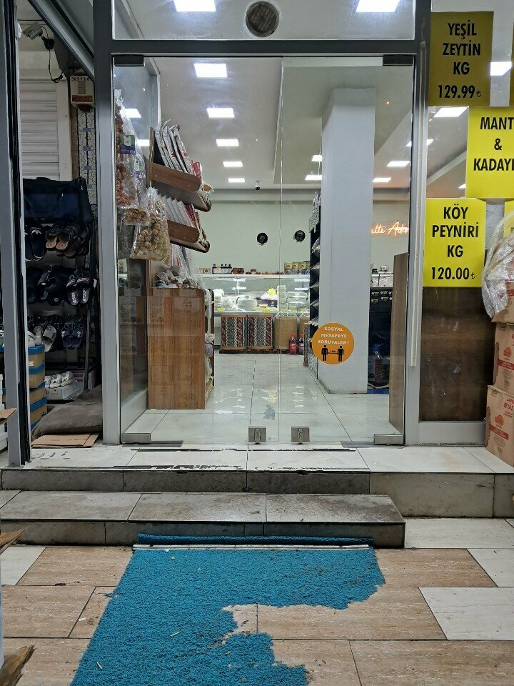Gıda pazarı Kahvaltı Sepeti, Ankara, foto