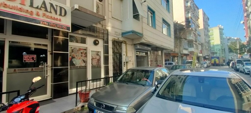 Fitness kulüpleri Bodyland Bodybuilding & Fitness, İzmir, foto
