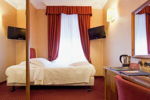 Hotel Berna (Via Torriani Napo No:18, Milan), otel  Milano'dan
