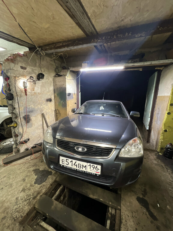 Otomobil servisi Xvs, Yekaterinburg, foto