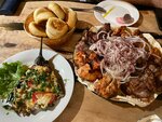 Restoran Ash-Baz (prospekt Imama Shamilya No:14Б), restoran  Kızılyurt'tan