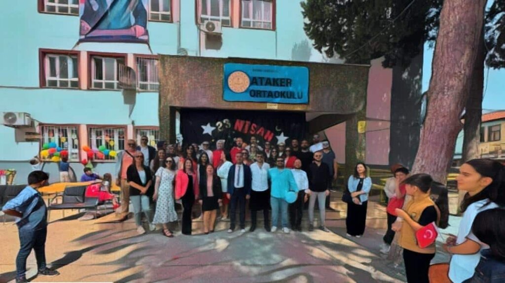 Ortaokul Ataker Ortaokulu, Antakya, foto