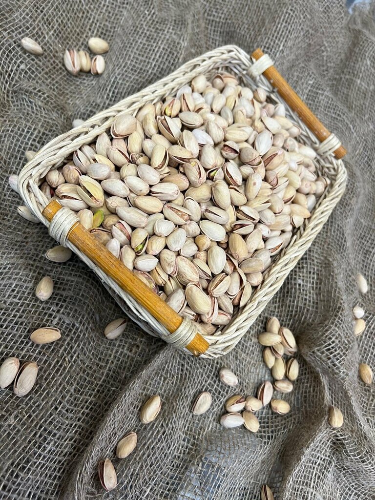 Kuruyemiş, atıştırmalık, kuru meyve Nuts_Mh, Saint‑Petersburg, foto