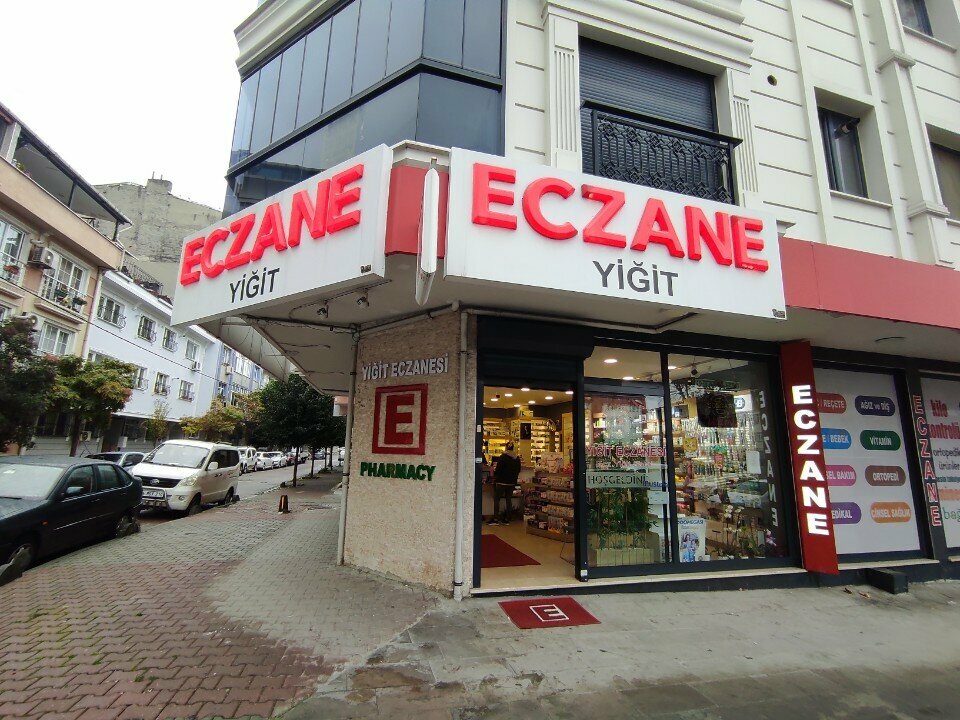 Eczaneler Yiğit Eczanesi Yeşilova, İstanbul, foto